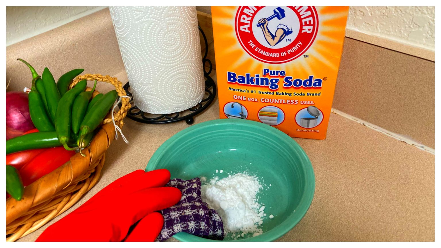 10 UNBELIEVABLE BAKING SODA CLEANING HACKS – Notes From The Porch