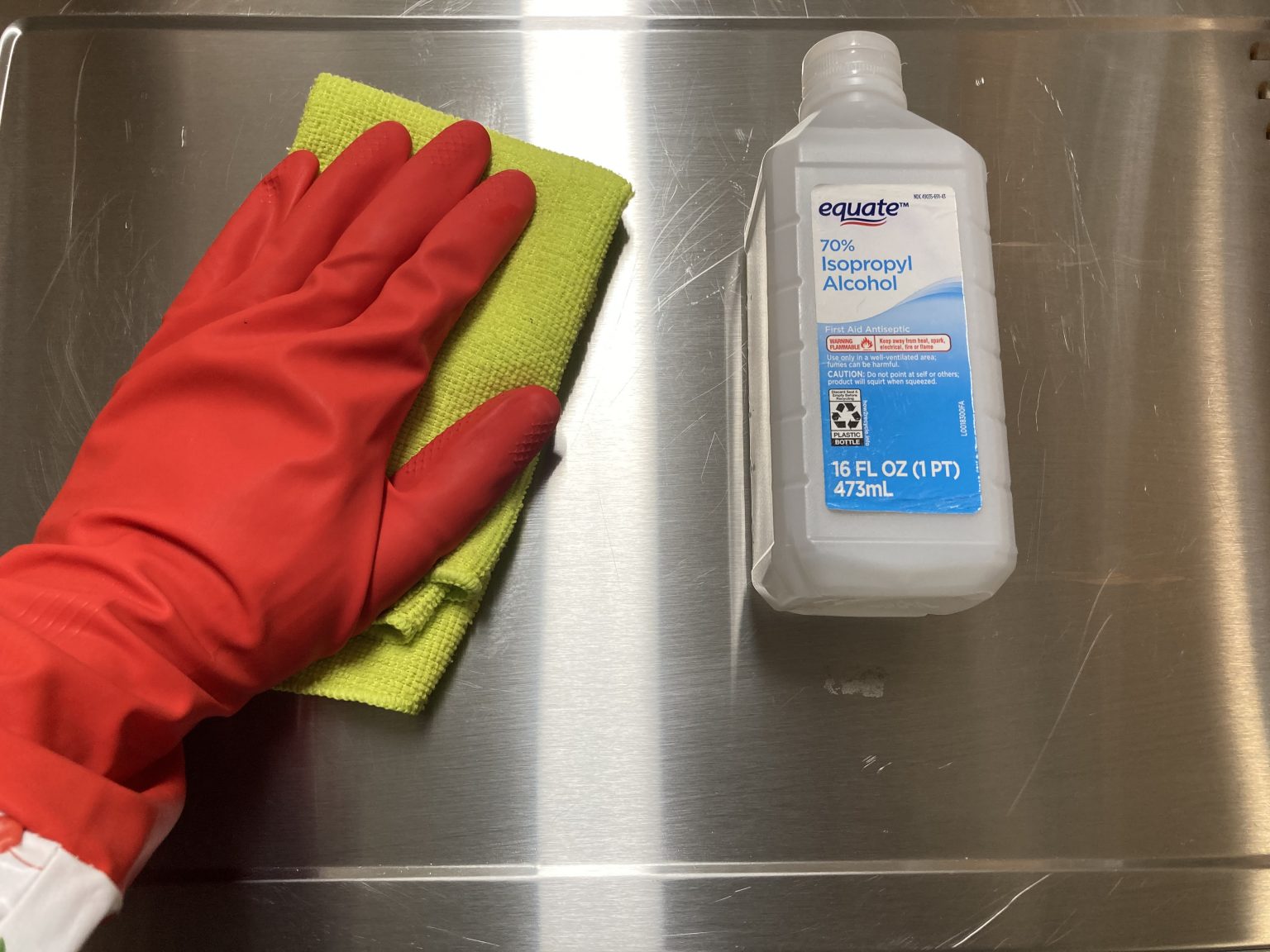 14 SURPRISINGLY GOOD RUBBING ALCOHOL HACKS YOU NEED TO TRY – Notes From ...