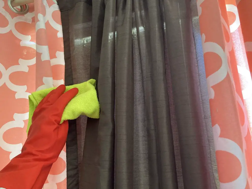 11 AMAZING WAYS TO REDUCE DUST IN YOUR HOME – Notes From The Porch